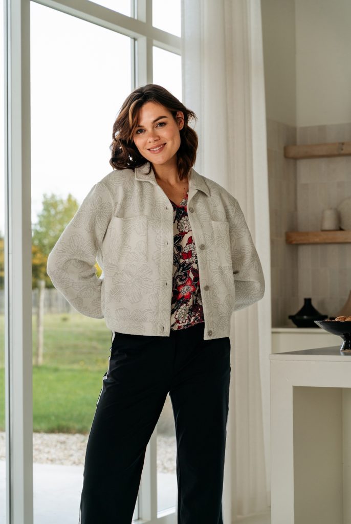 &Co Woman - Ziga Flower - Off white multi | Morgen in huis!